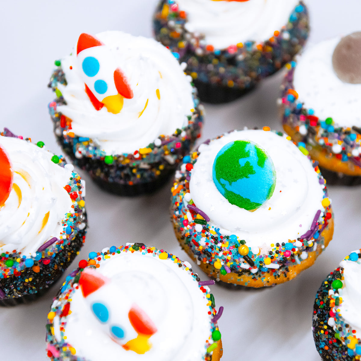 Space Party – Trophy Cupcakes